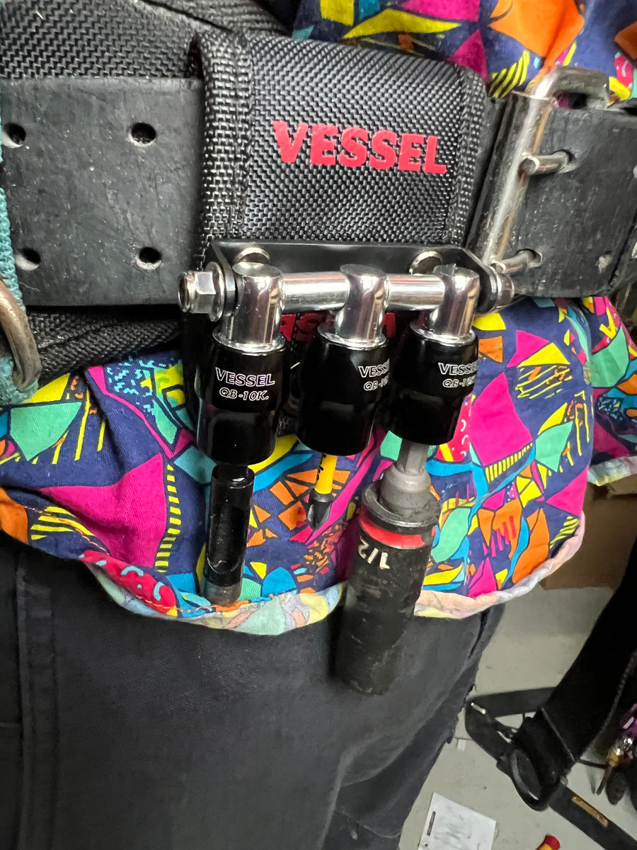 Vessel Quick Catcher Triple Holder for 1/4" shank bits - QB-10B3K ...